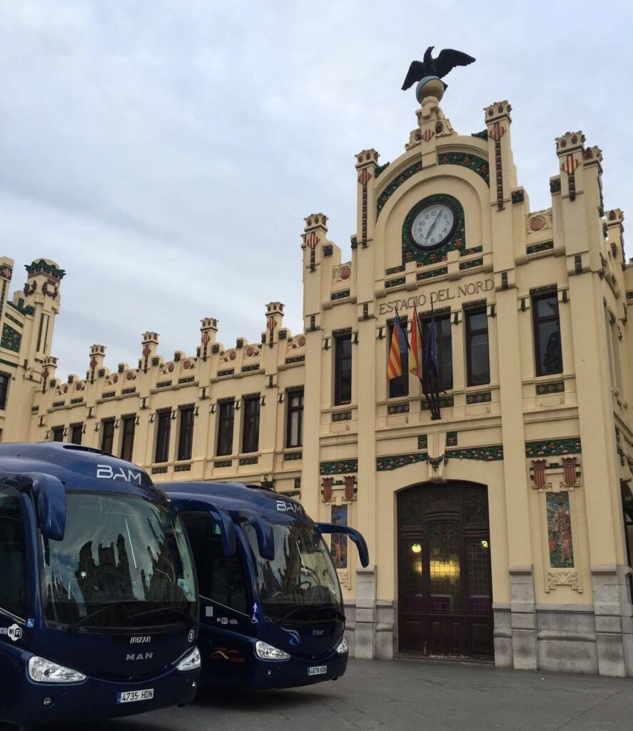 Transfer Aeropuerto-Renfe - Bus BAM